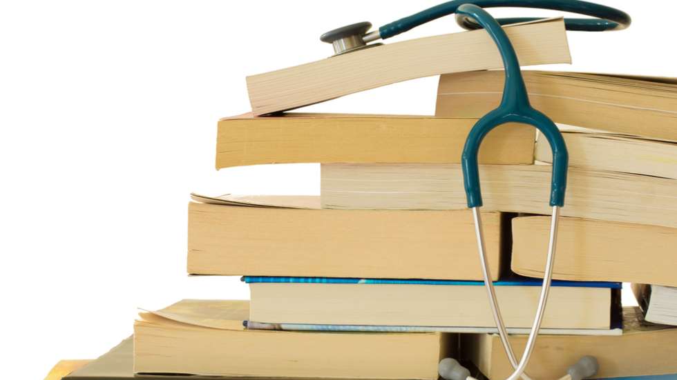 Three Books All Pre-Health Students Should Read